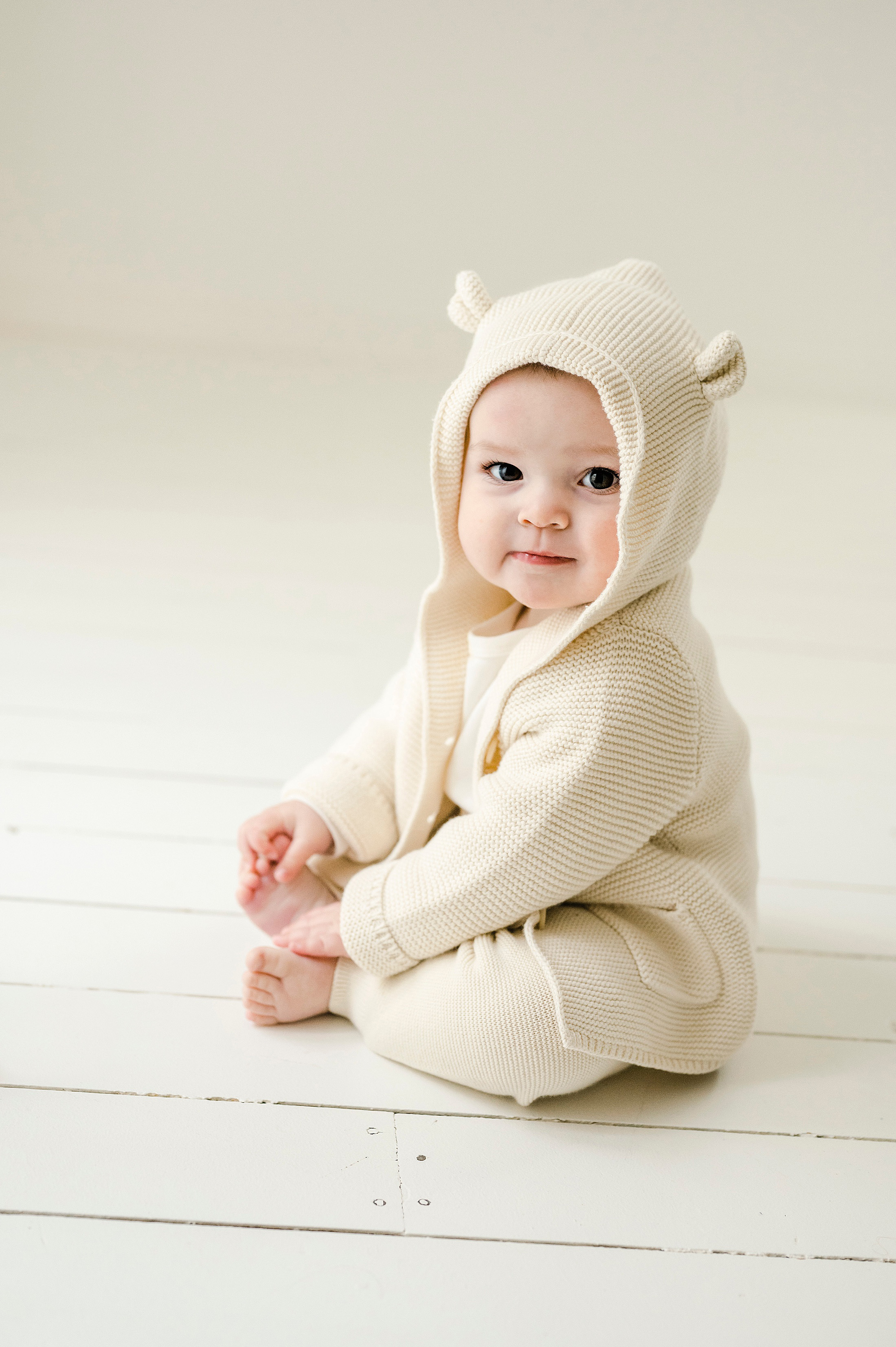 One Year Milestone Portraits - Tamsen Lee Photography